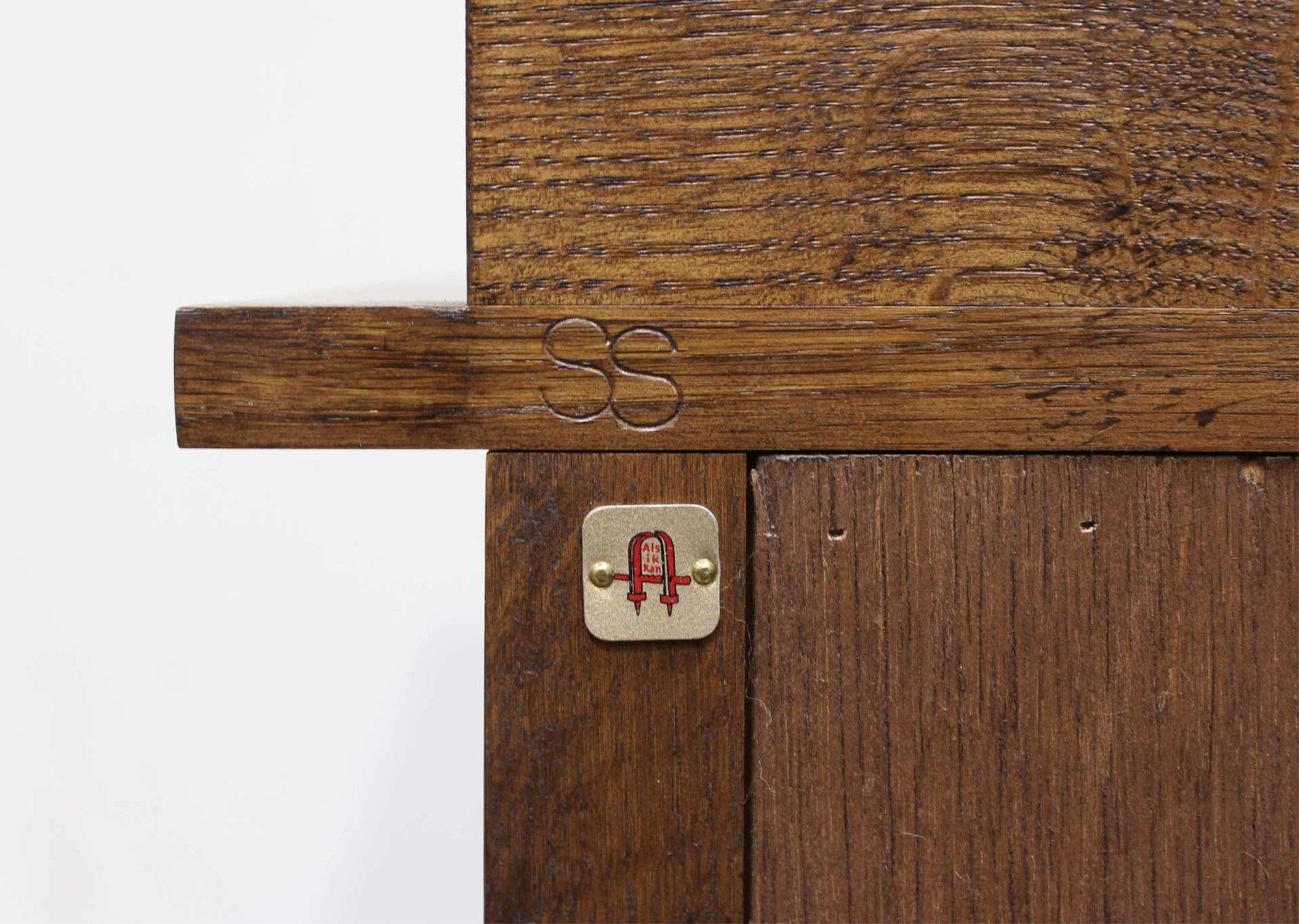 Harvey Ellis | STICKLEY NIGHT TABLE PAIR | MutualArt