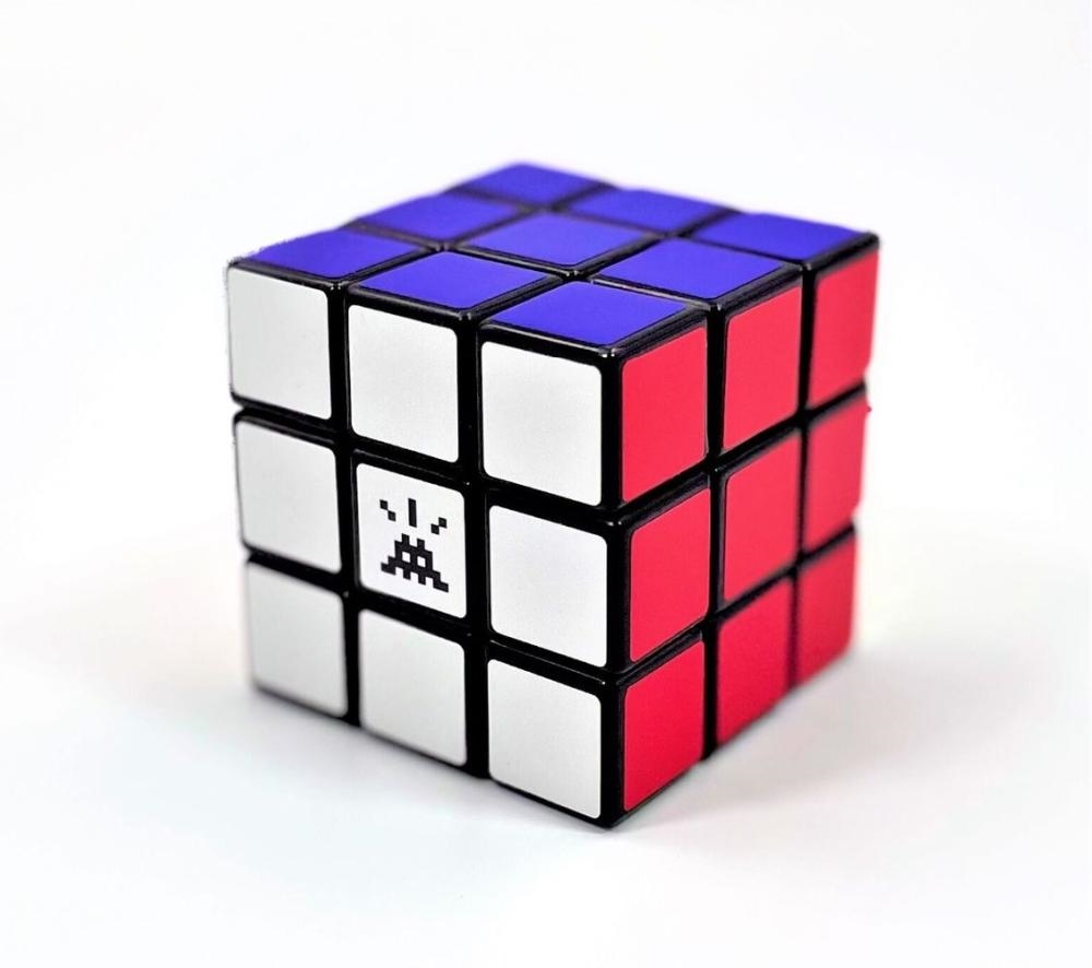 Space Invader | Rubik's Cube (2022) | MutualArt