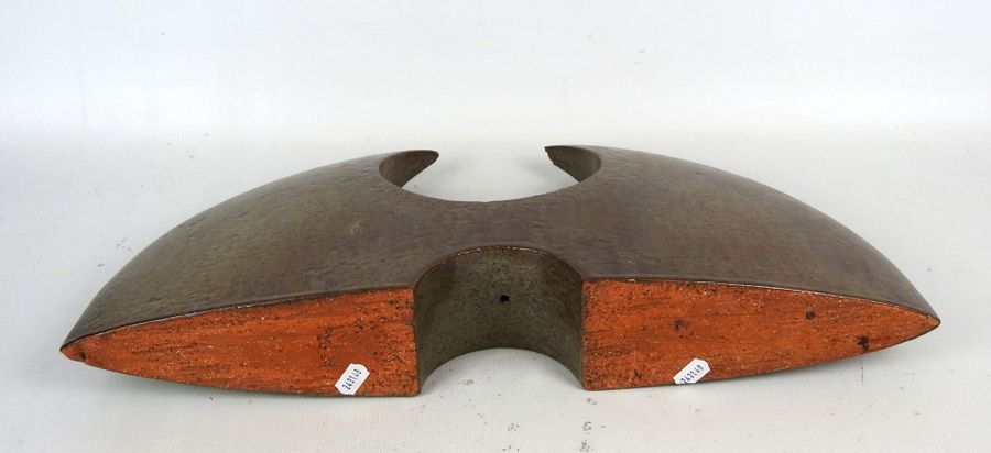 Alain di bin | Sculpture in taupe enameled clay | MutualArt