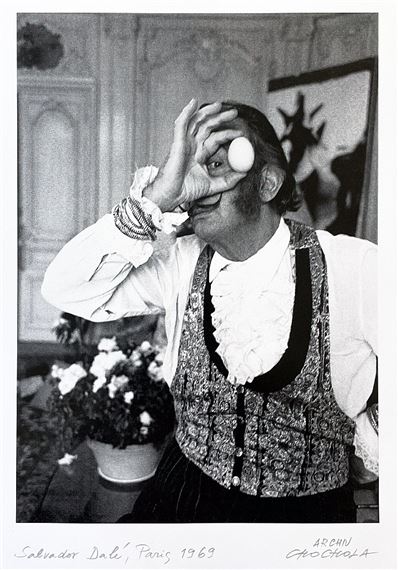 Václav Chochola | Salvador Dalí s vejcem (1969) | MutualArt
