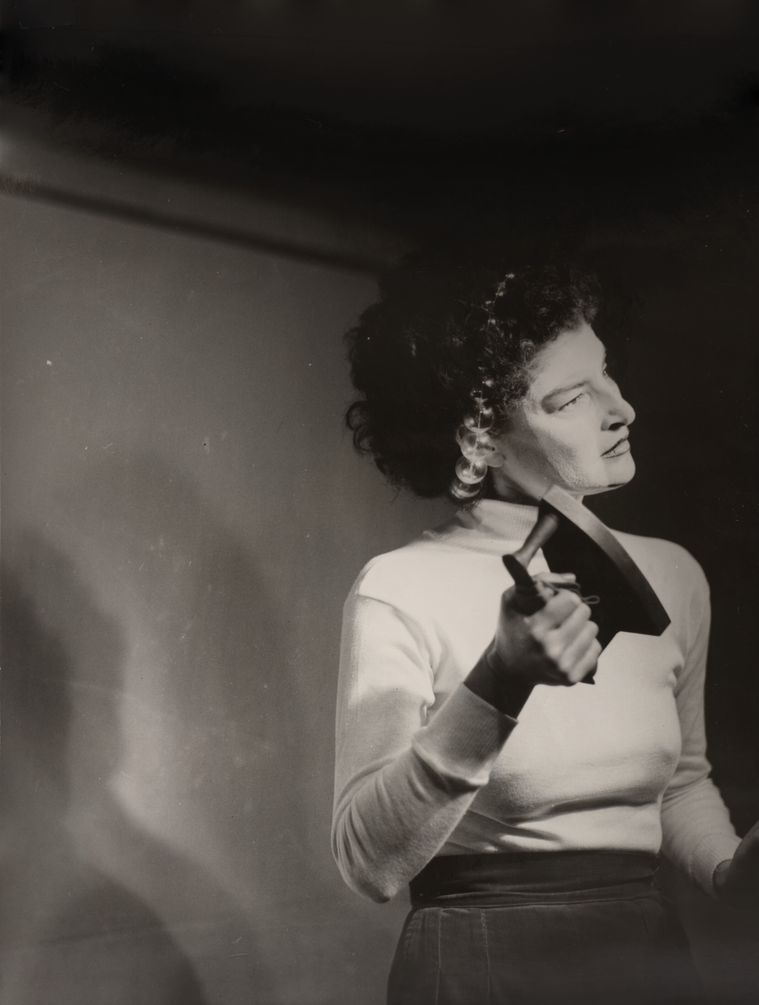 Man Ray | Juliet Man Ray maquillée avec 'Cadeau (Circa 1960) | MutualArt