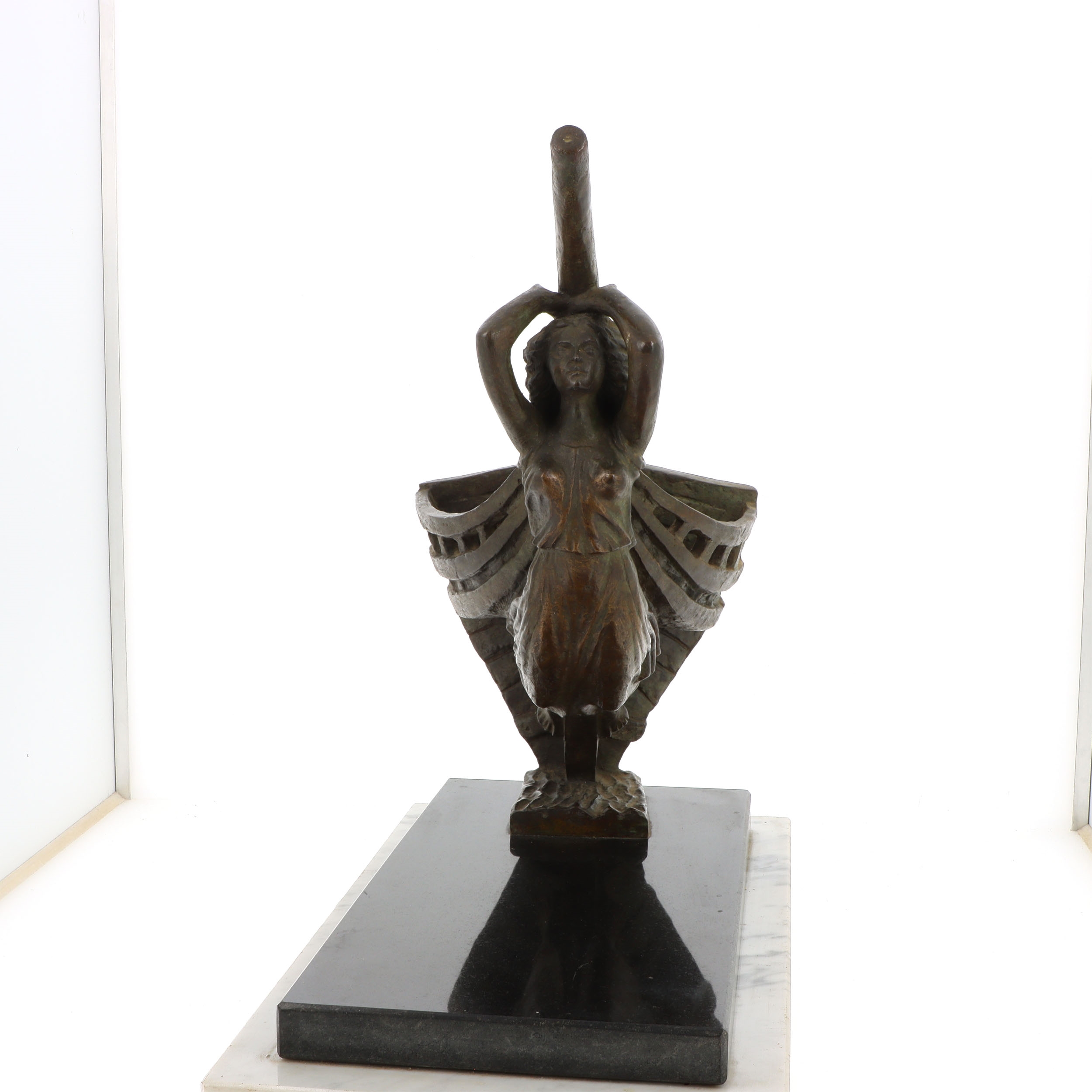 Guido Galletti | Bow of ship | MutualArt