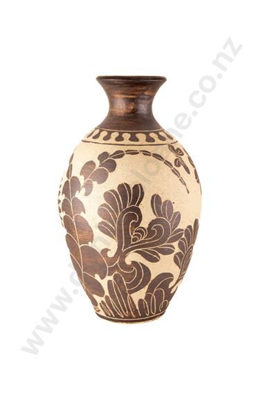 Jane Capon | 1 Artworks at Auction | MutualArt