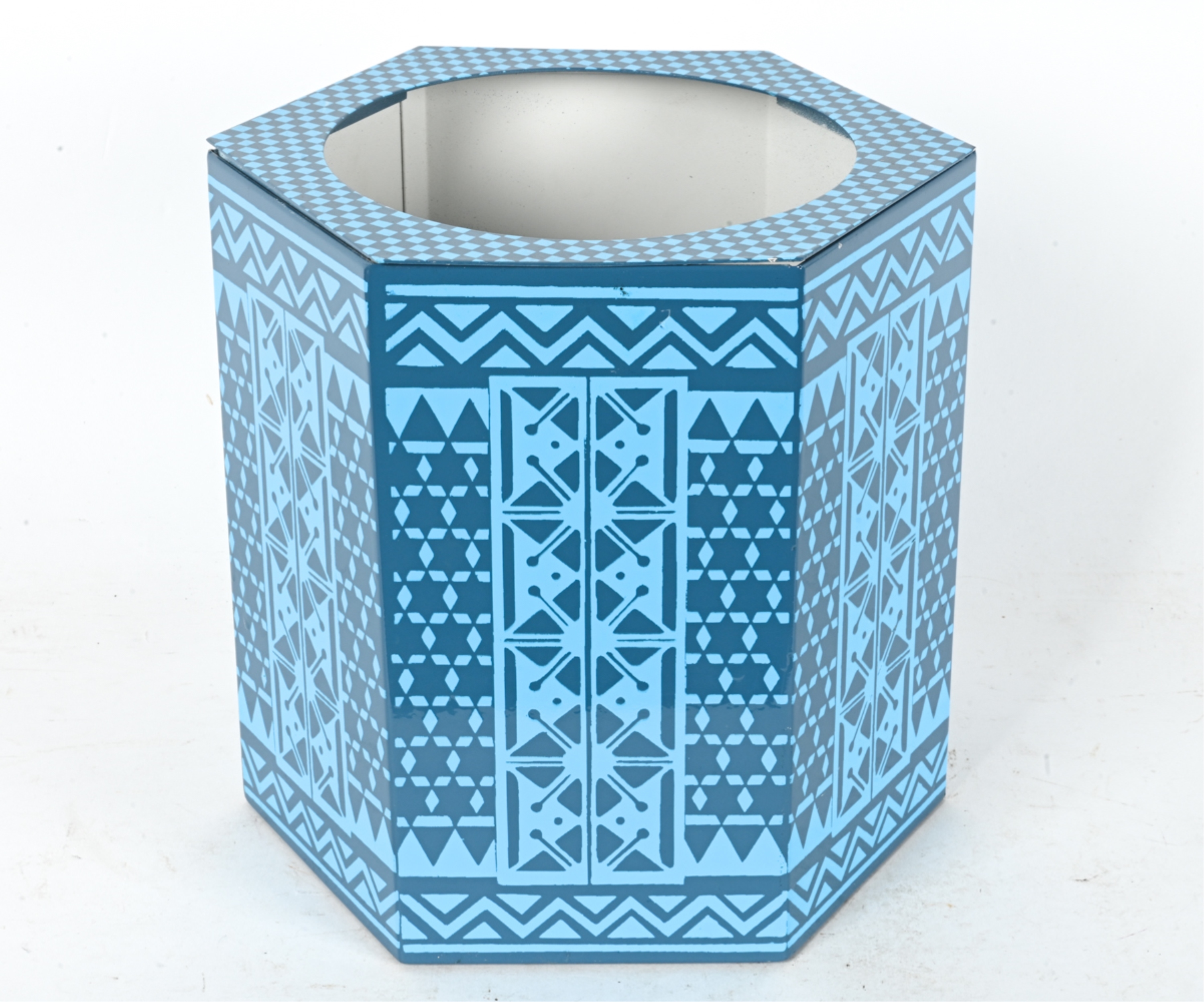 Bill Bell | BILL BELL OP-ART METAL PLANTER | MutualArt