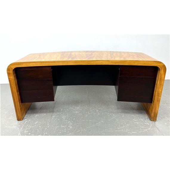 Vladimir Kagan | VLADIMIR KAGAN Executive desk | MutualArt