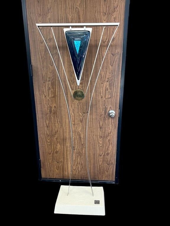 Joseph Watts | CONTEMPORARY SCULPTURE BY JOSEPH WATTS | MutualArt