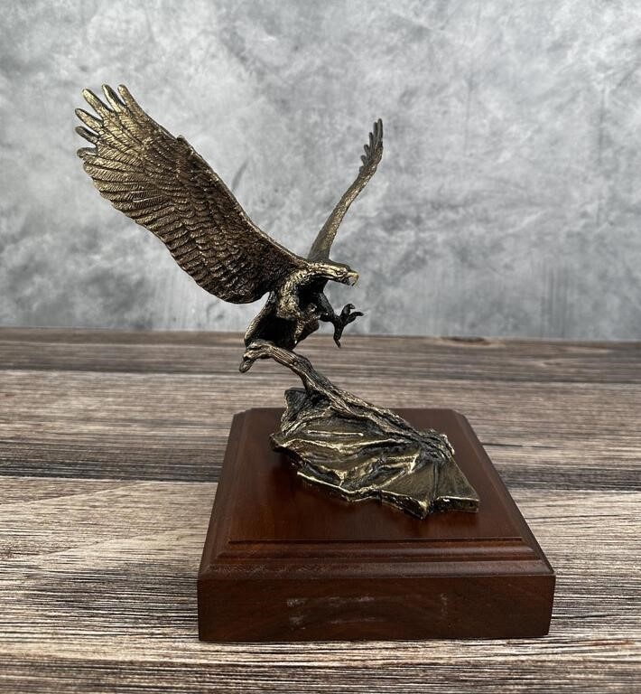 Wally Shoop | Wally Shoop Dead Aim Eagle Bronze | MutualArt
