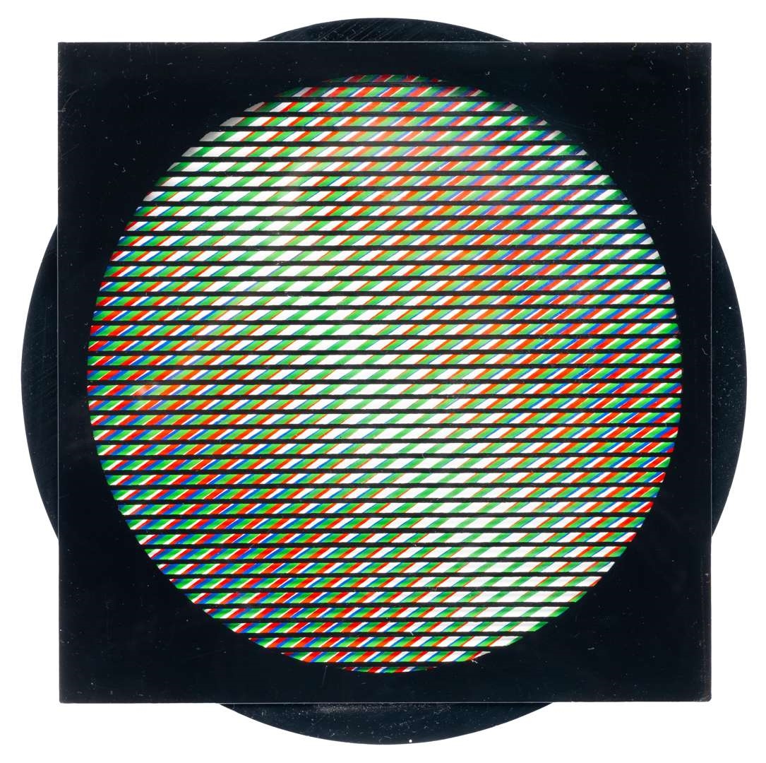 Carlos Cruz-Diez | Chromointerférence manipulable (1989) | MutualArt
