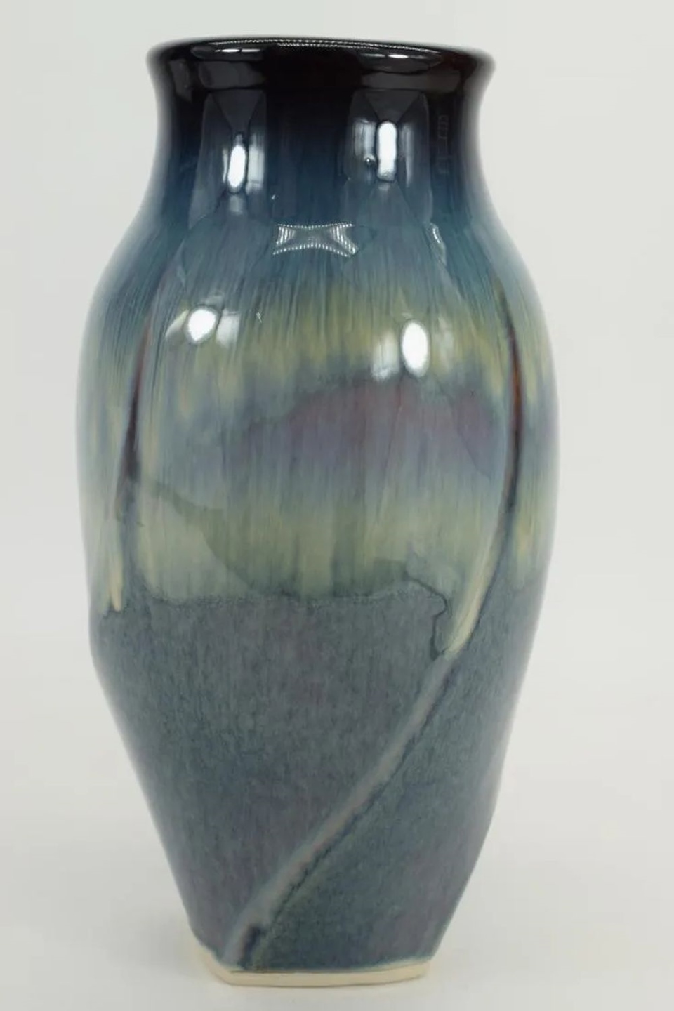 Bill Campbell | BILL CAMPBELL POTTERY BLUE GLAZE VASE | MutualArt