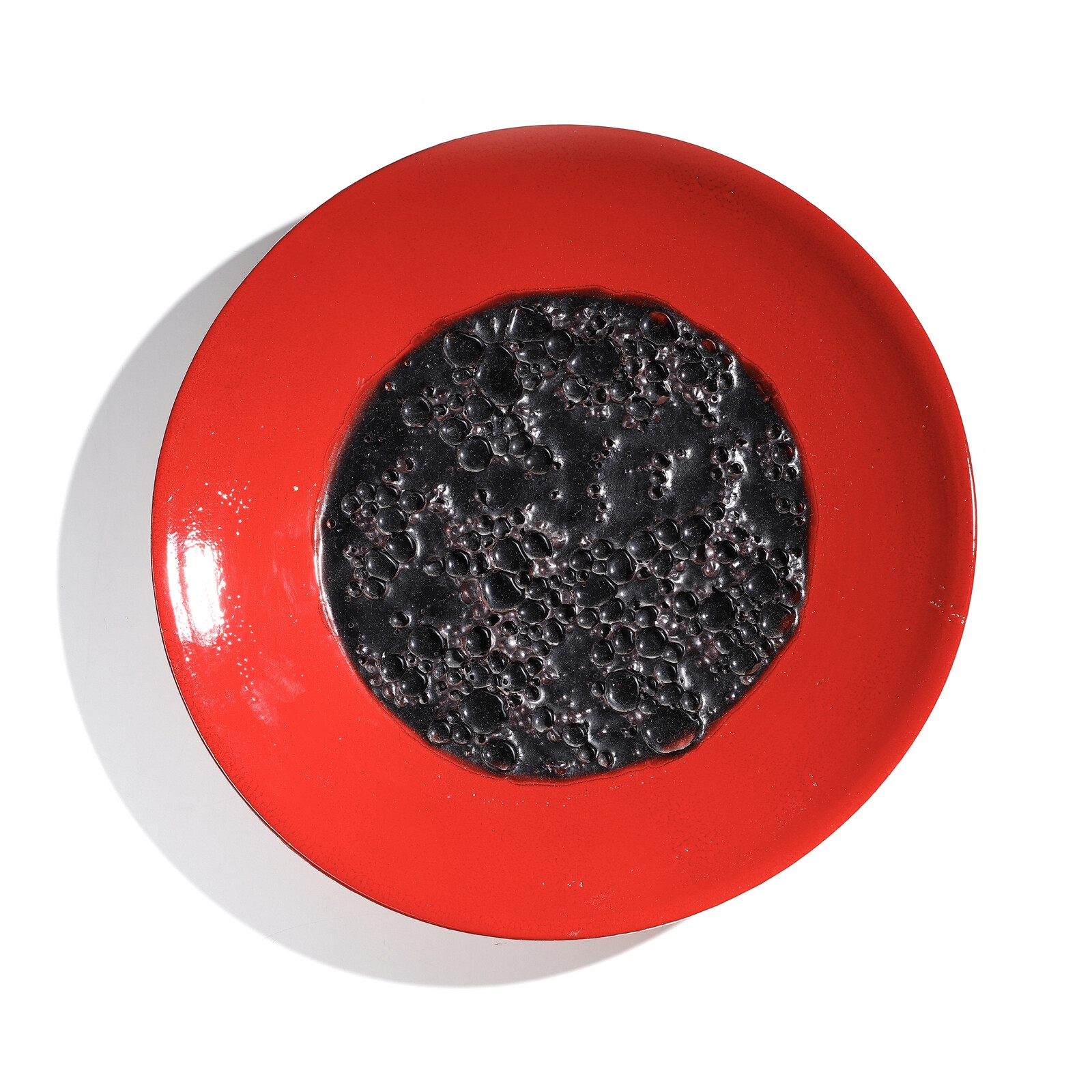 Pompeo Pianezzola | Large plate decorated in relief in the cavetto ...