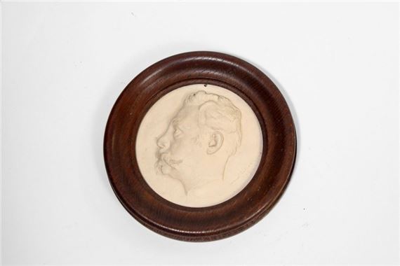 Max Claudet | Henry de Fontenay. Médaillon en terre cuite Diamètre sans ...