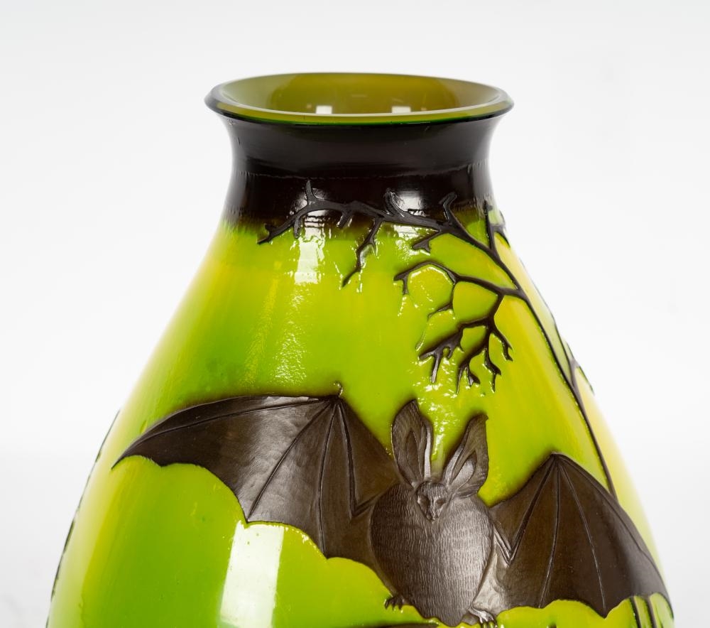 Henri Muller | Henri Muller Cameo Glass Bat Vase (Circa 1900) | MutualArt