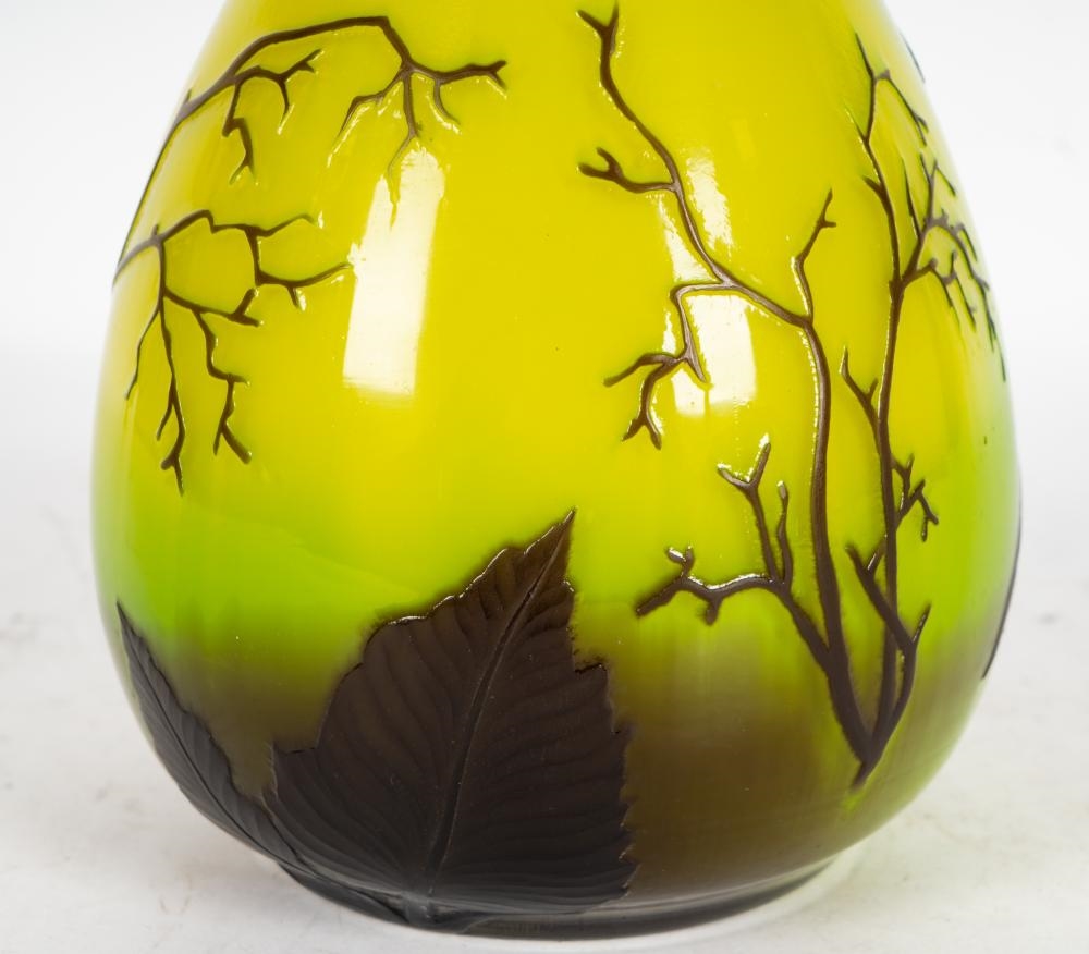 Henri Muller | Henri Muller Cameo Glass Bat Vase (Circa 1900) | MutualArt