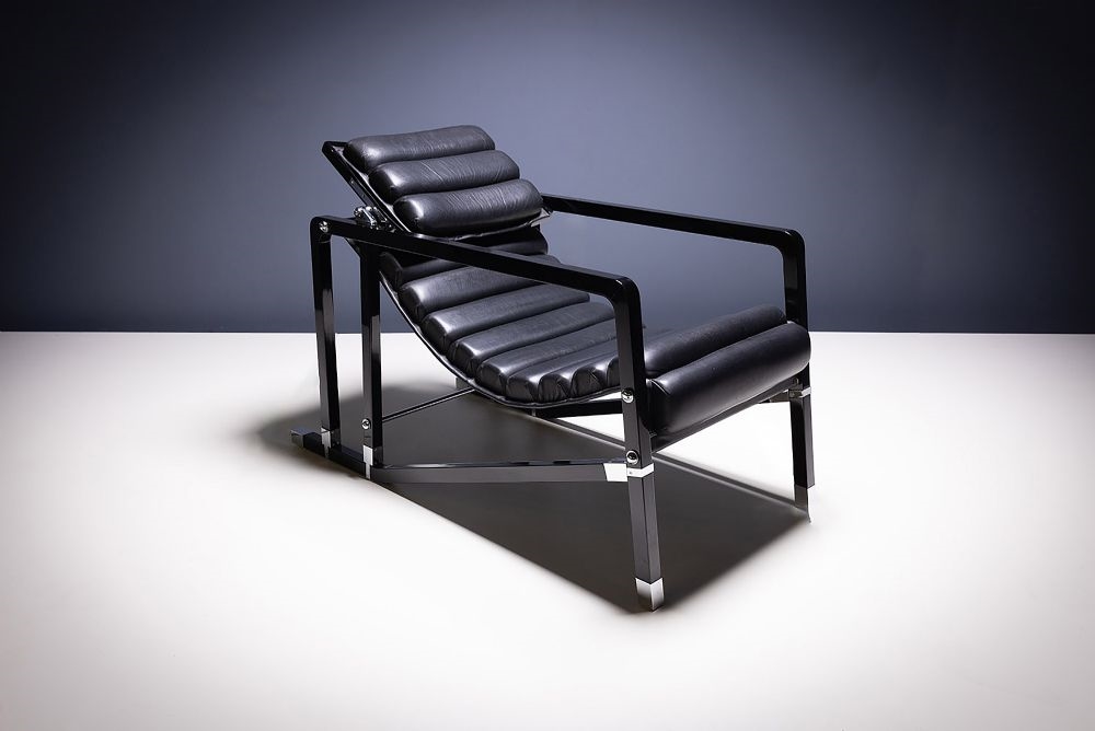 Eileen Gray | THE TRANSAT CHAIR (1928) | MutualArt