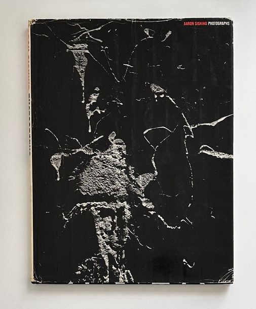 Aaron Siskind | Photographs (1903 - 1991) | MutualArt