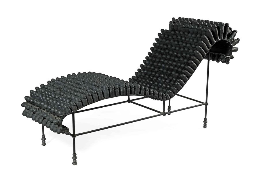 Alvin Booth | The analyst's couch Long chair | MutualArt