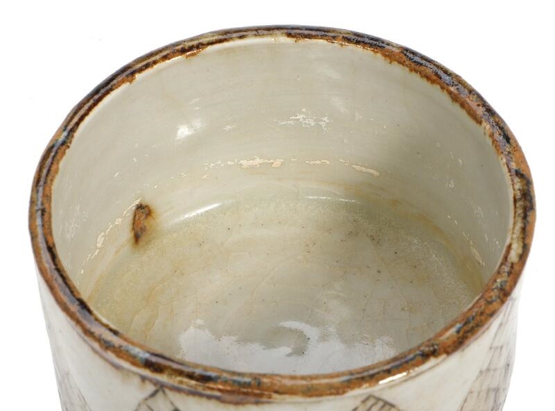 Gertrud Vasegaard | A small jar modelled in slightly oval shape (1970 ...