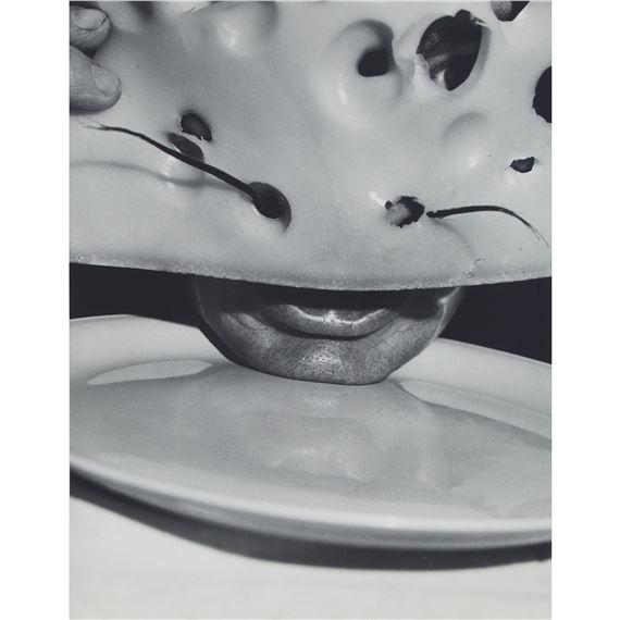 Philippe Halsman | SALVADOR DALÍ (CHEESE), 1950 (1950) | MutualArt