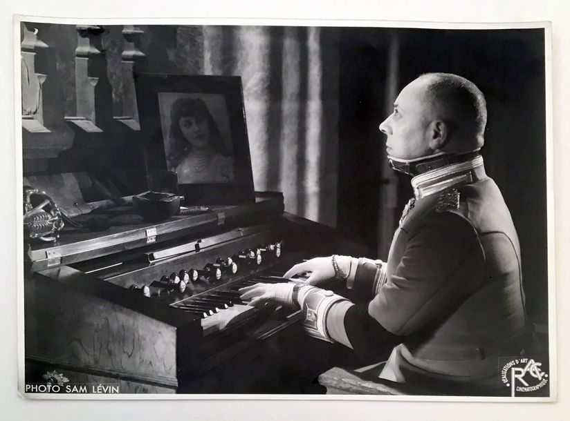 Sam Lévin | BRIGITTE BARDOT (1950) | MutualArt