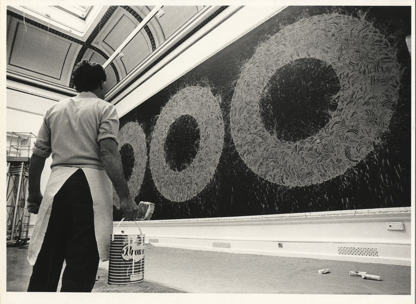 Richard Long | 1945), sculptor, photographer and painter | MutualArt