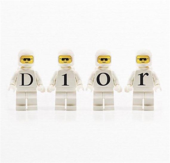 Artistocrate | LEGO DIOR (2022) | MutualArt