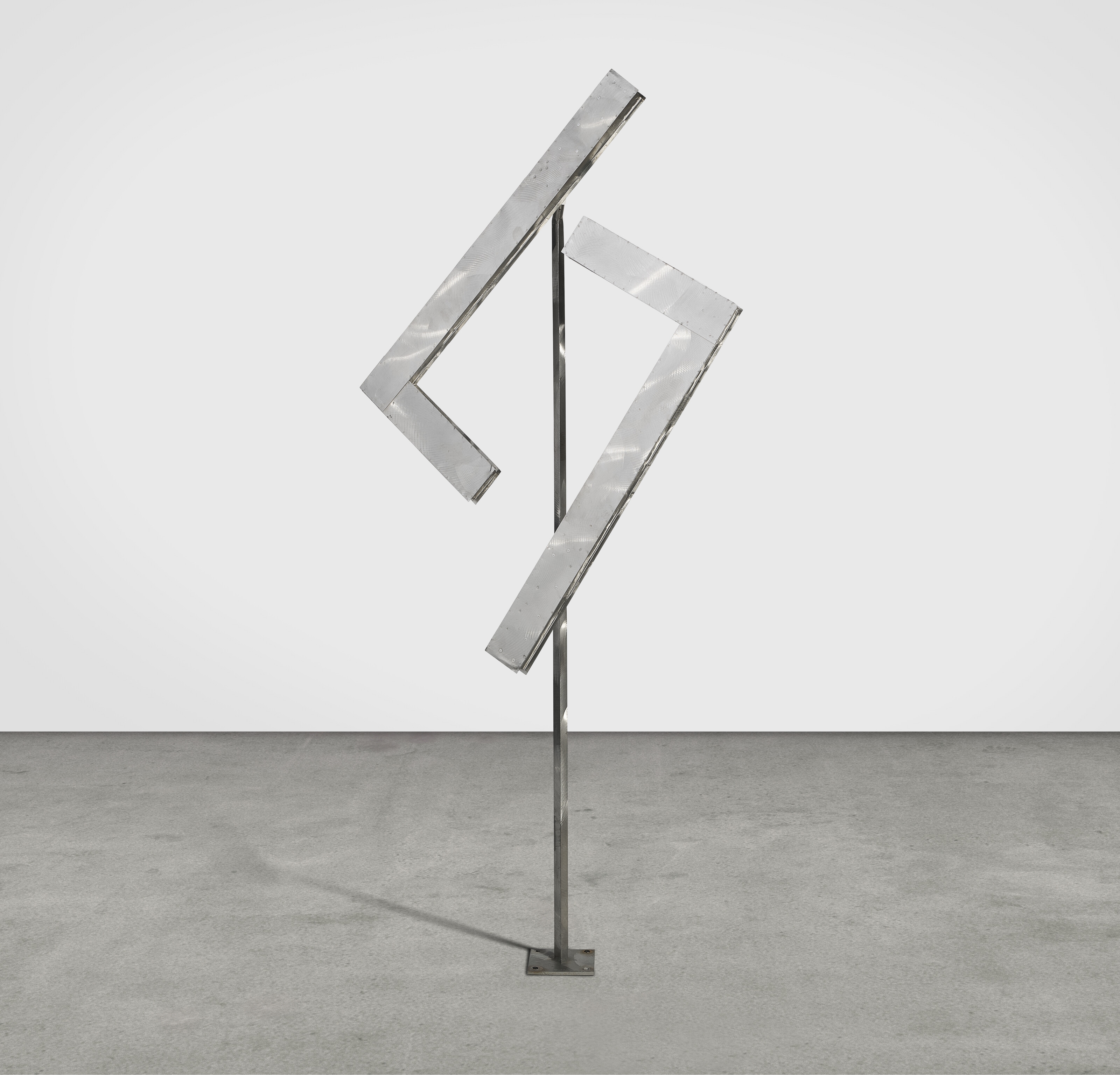 George Rickey | L's One Up One Down Excentric Tapered (1989) | MutualArt