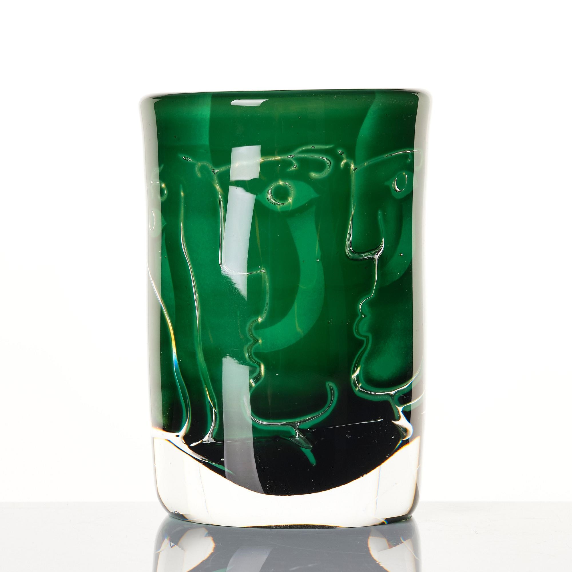 Ingeborg Lundin | an Ansikten (Faces) ariel glass vase, Orrefors ...