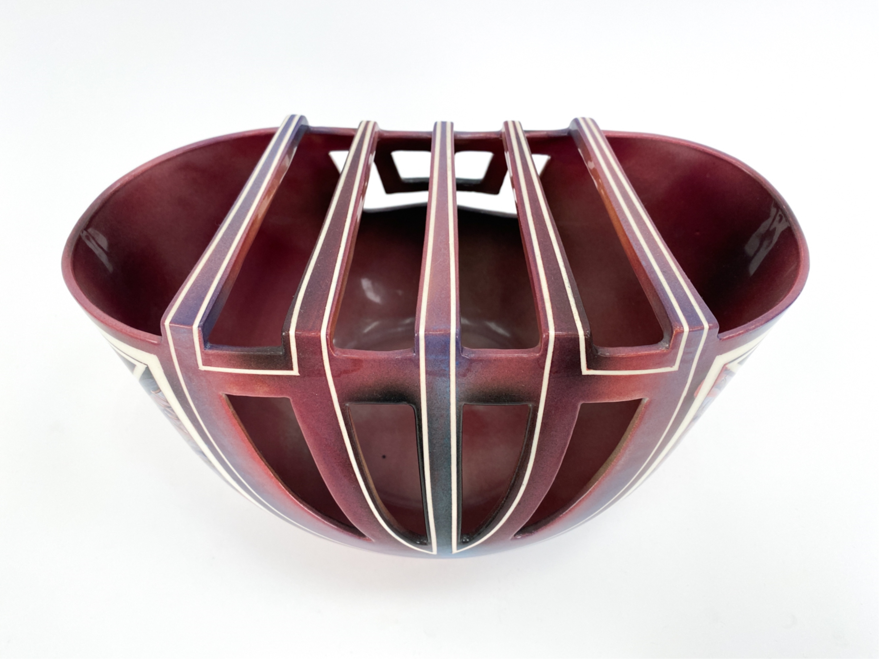 Thomas Hubert | THOMAS HUBERT VESSEL FORM SCULPTURE | MutualArt