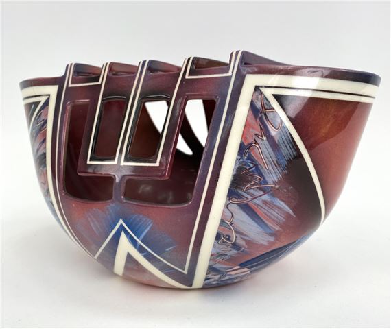 Thomas Hubert | THOMAS HUBERT VESSEL FORM SCULPTURE | MutualArt