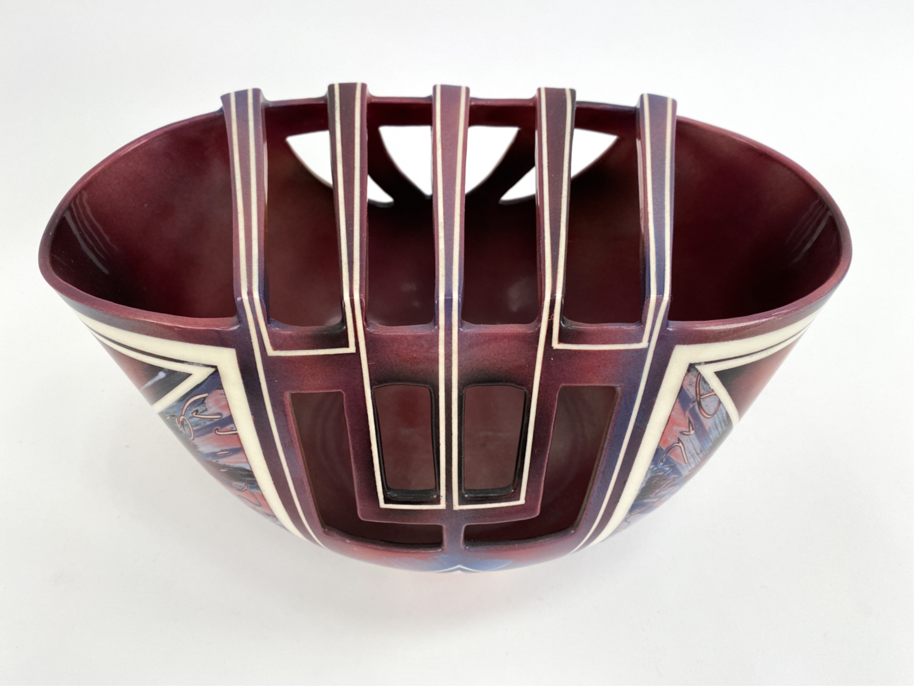 Thomas Hubert | THOMAS HUBERT VESSEL FORM SCULPTURE | MutualArt