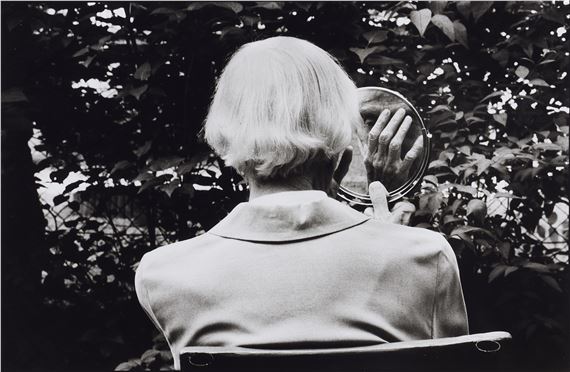 Stefan Moses | Ellen Auerbach im Garten Moses (from the series: Selbst ...