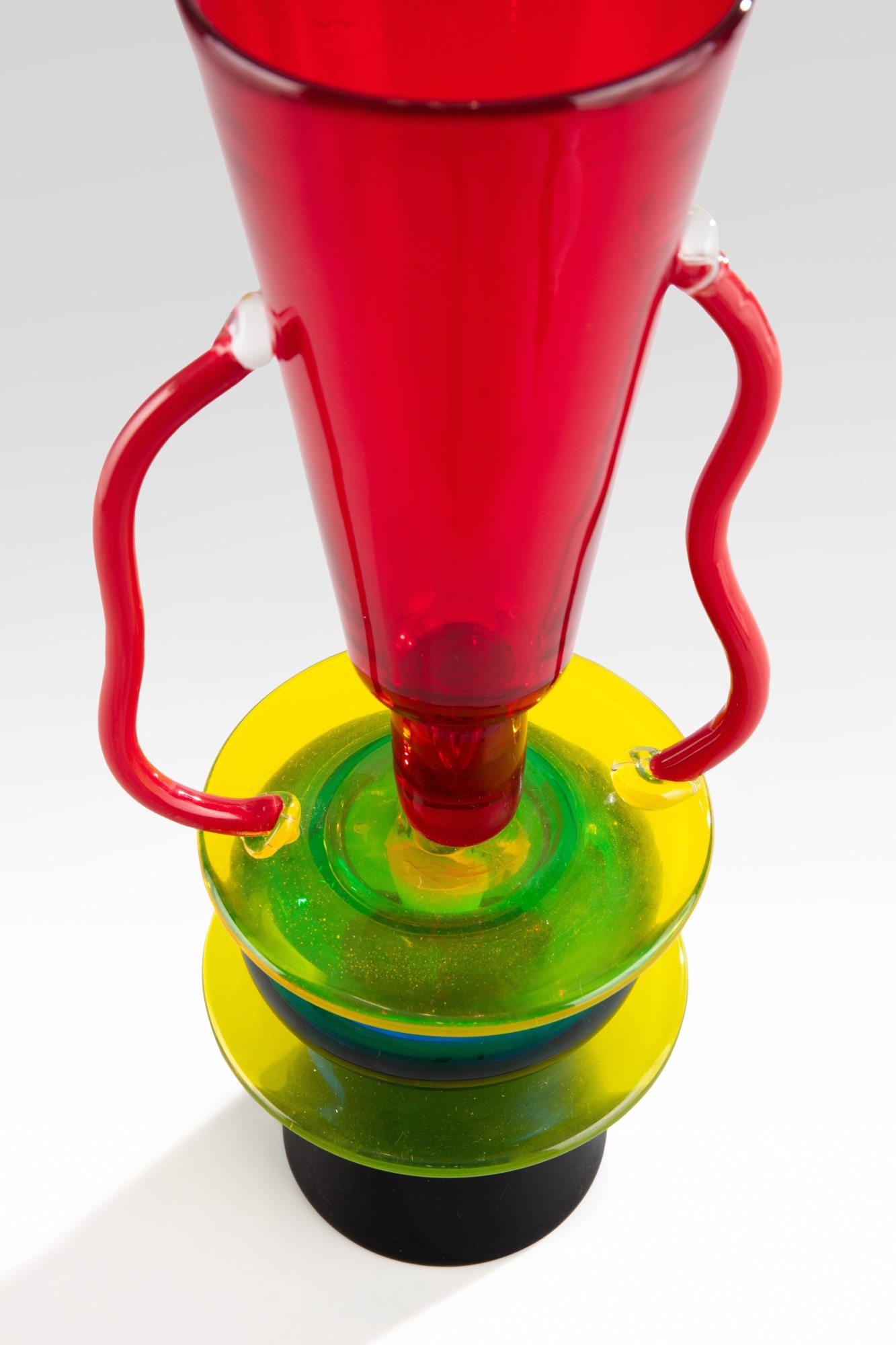 Ettore Sottsass | Vase Sirio (1982) | MutualArt