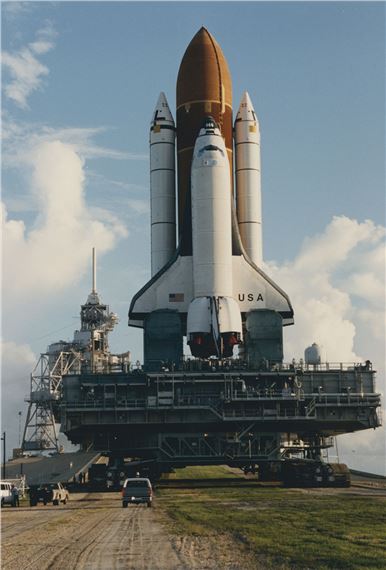 NASA | Superb view of the Space Shuttle Columbia (Mission STS-58) at the foot of the ascent to ...