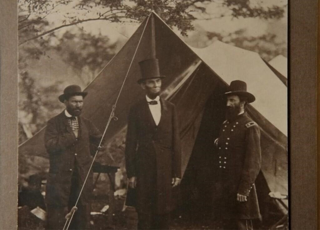 Mathew B. Brady | Mathew Brady - Civil War photo of Abraham Lincoln ...