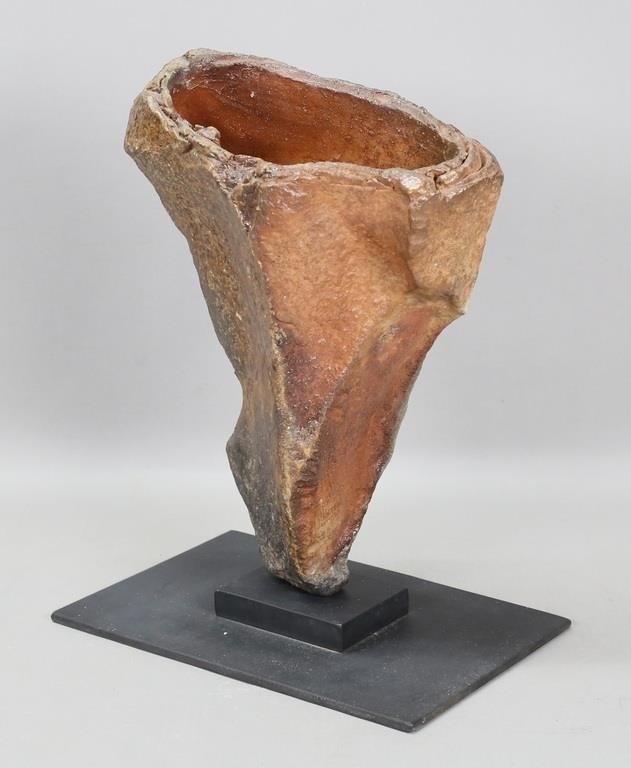 Kyosuke Hayashi | Kyosuke Hayashi Japanese Pottery Vase | MutualArt