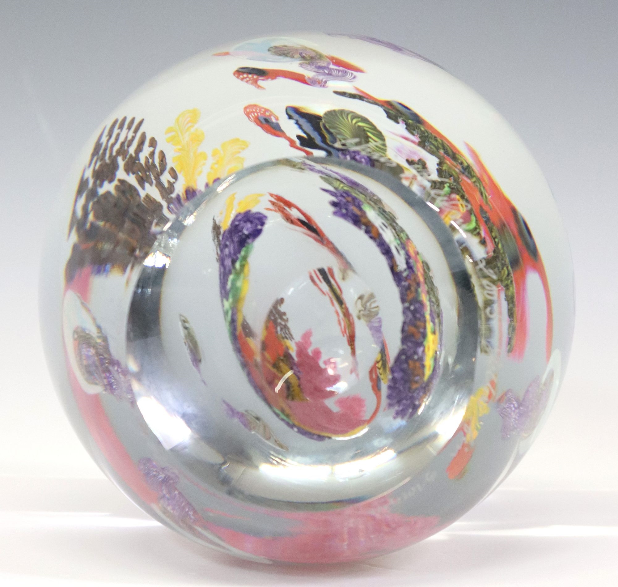 Chris Heilman | Studio art glass aquarium paperweight (2005) | MutualArt