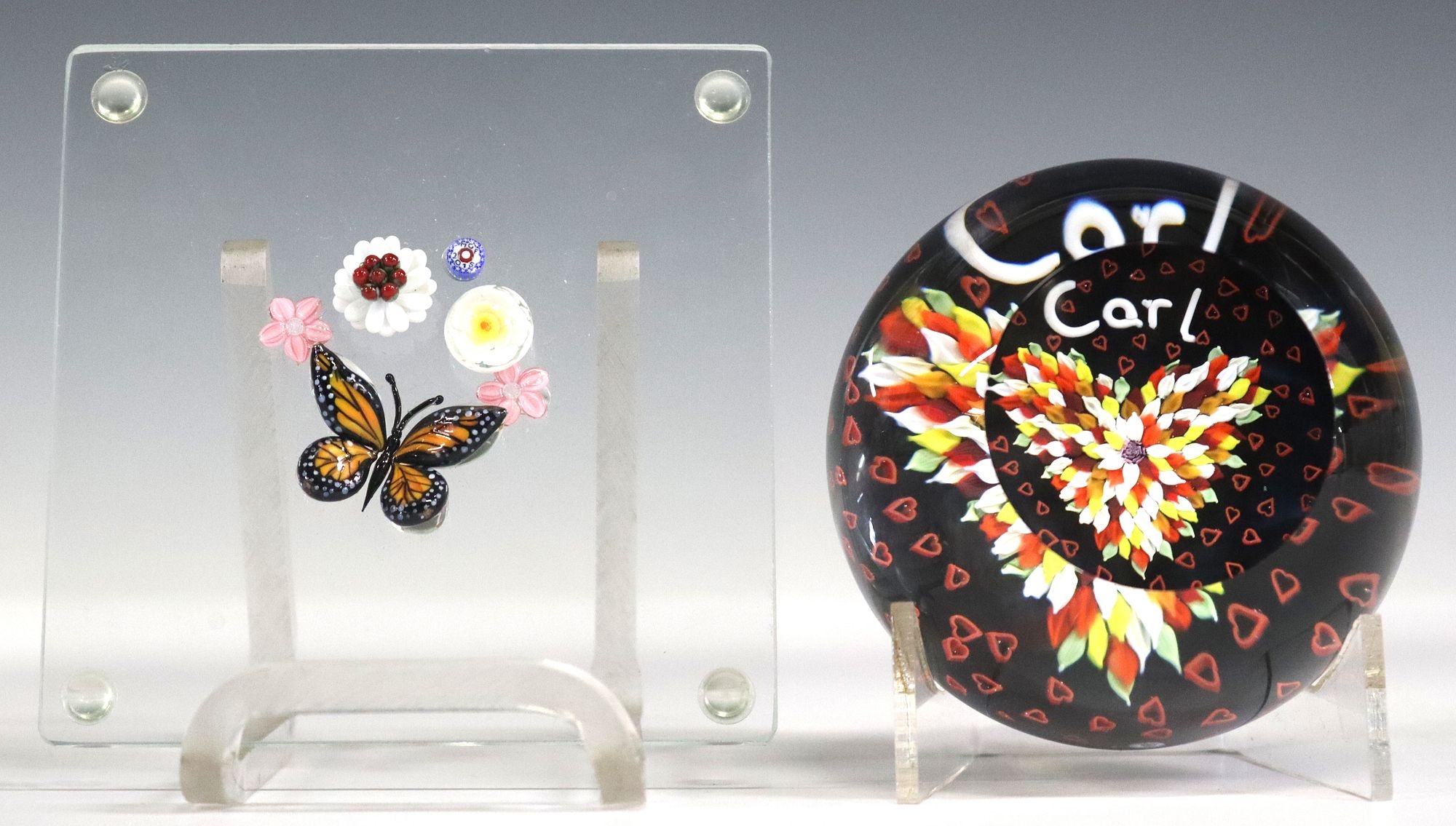 Richard Loesel | 2) RICHARD LOESEL (B.1963) PAPERWEIGHT & GLASS PLAQUE ...