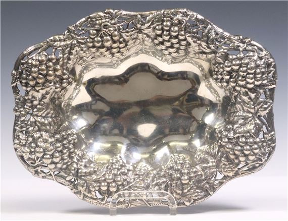 Gorham Company | AMERICAN GORHAM STERLING SILVER REPOUSSE GRAPE VINE ...