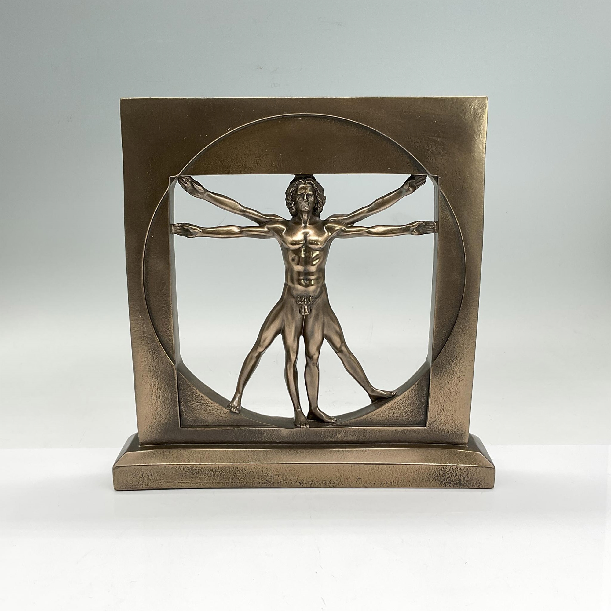 Leonardo da Vinci | Resin Figure, Reproduction of da Vinci's Vitruvian ...