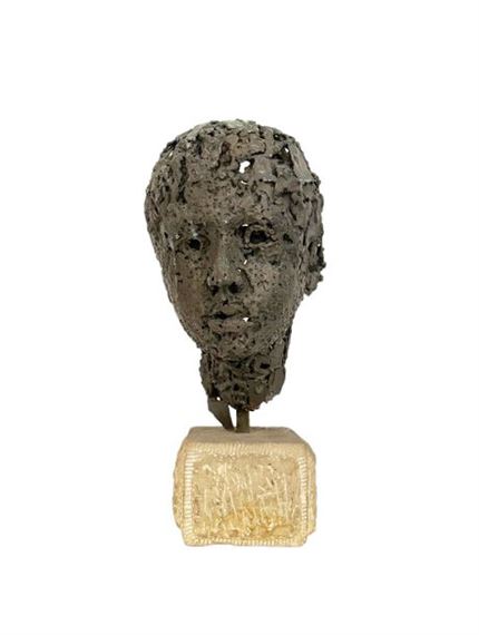 Olivier Descamps | A bronze sculpture | MutualArt