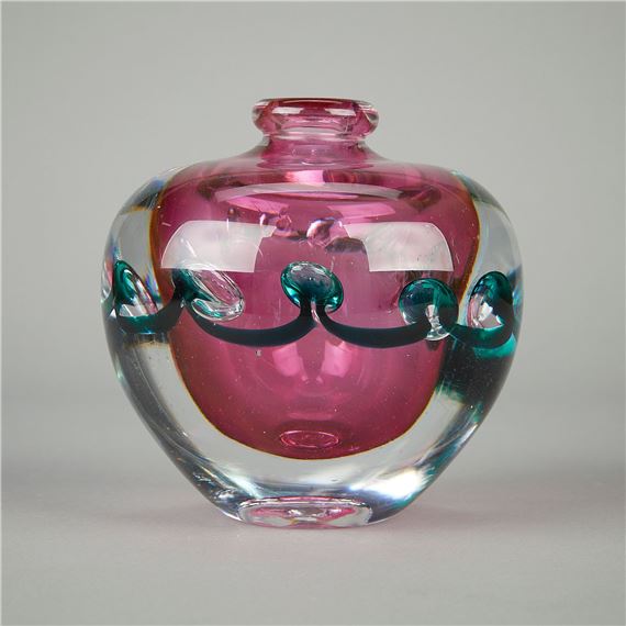 Jean-Claude Novaro | Jean-Claude Novaro Handblown Glass Vase 2000 (2000 ...