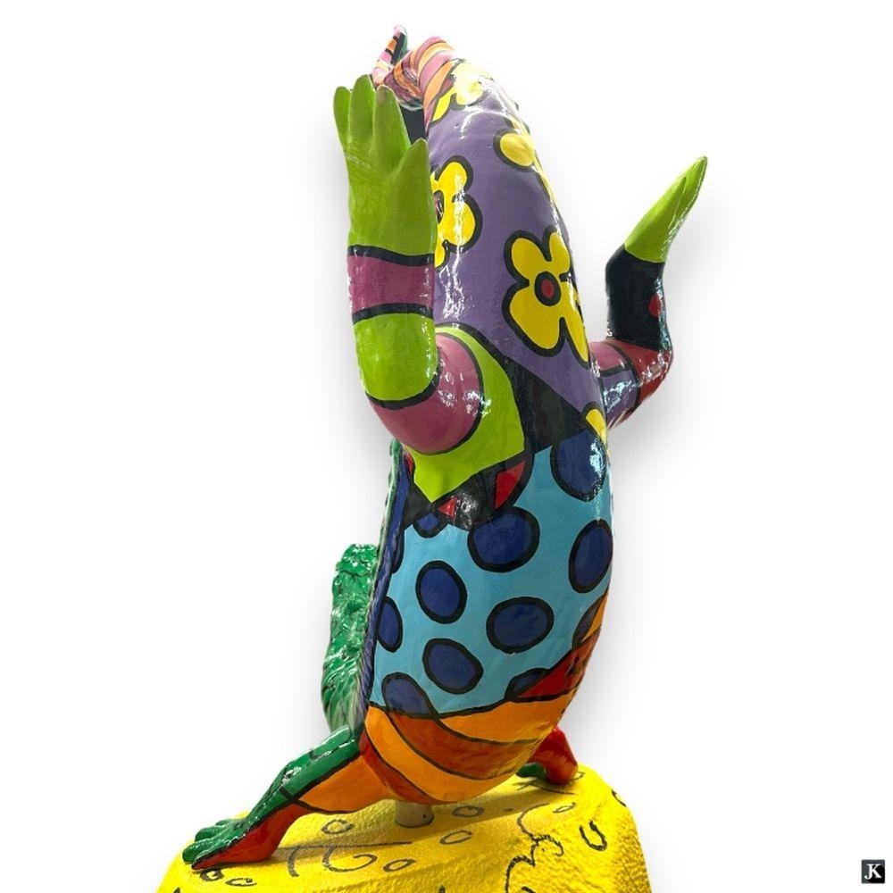 Romero Britto | Romero Britto Palatial Pop-Art Alligator Sculpture ...