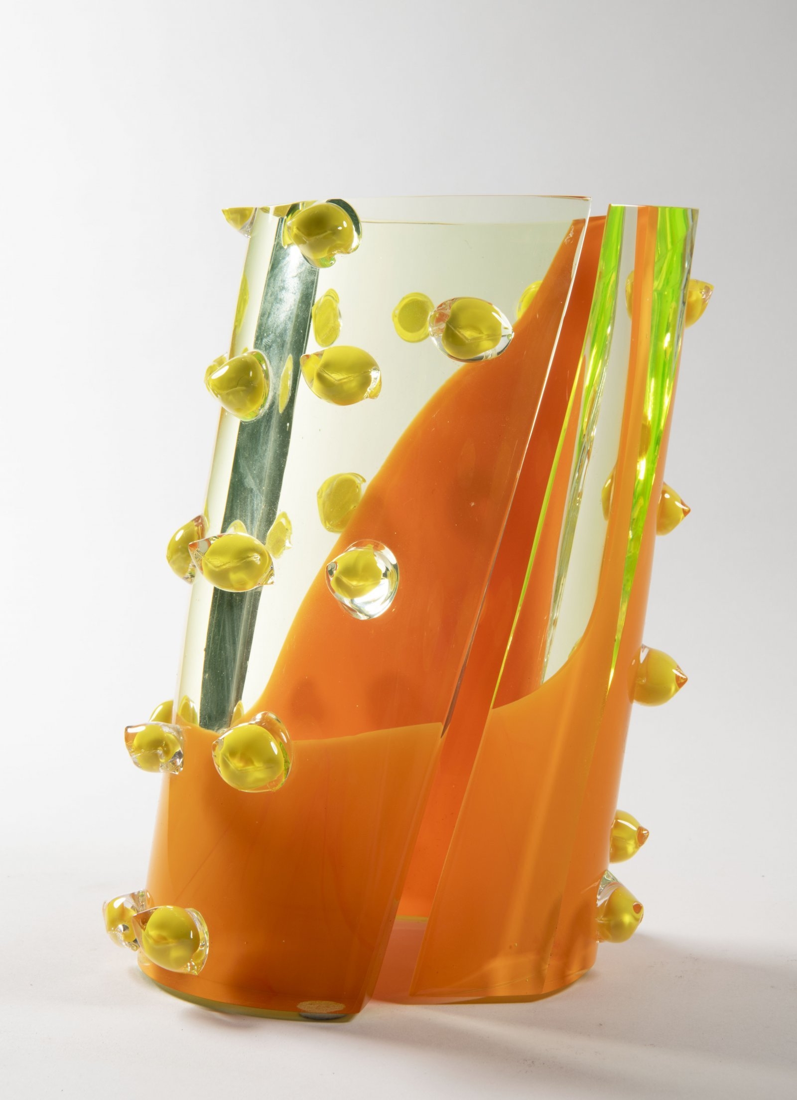 Renè Roubicek | CYLINDER - NONCYLINDER (2015) | MutualArt