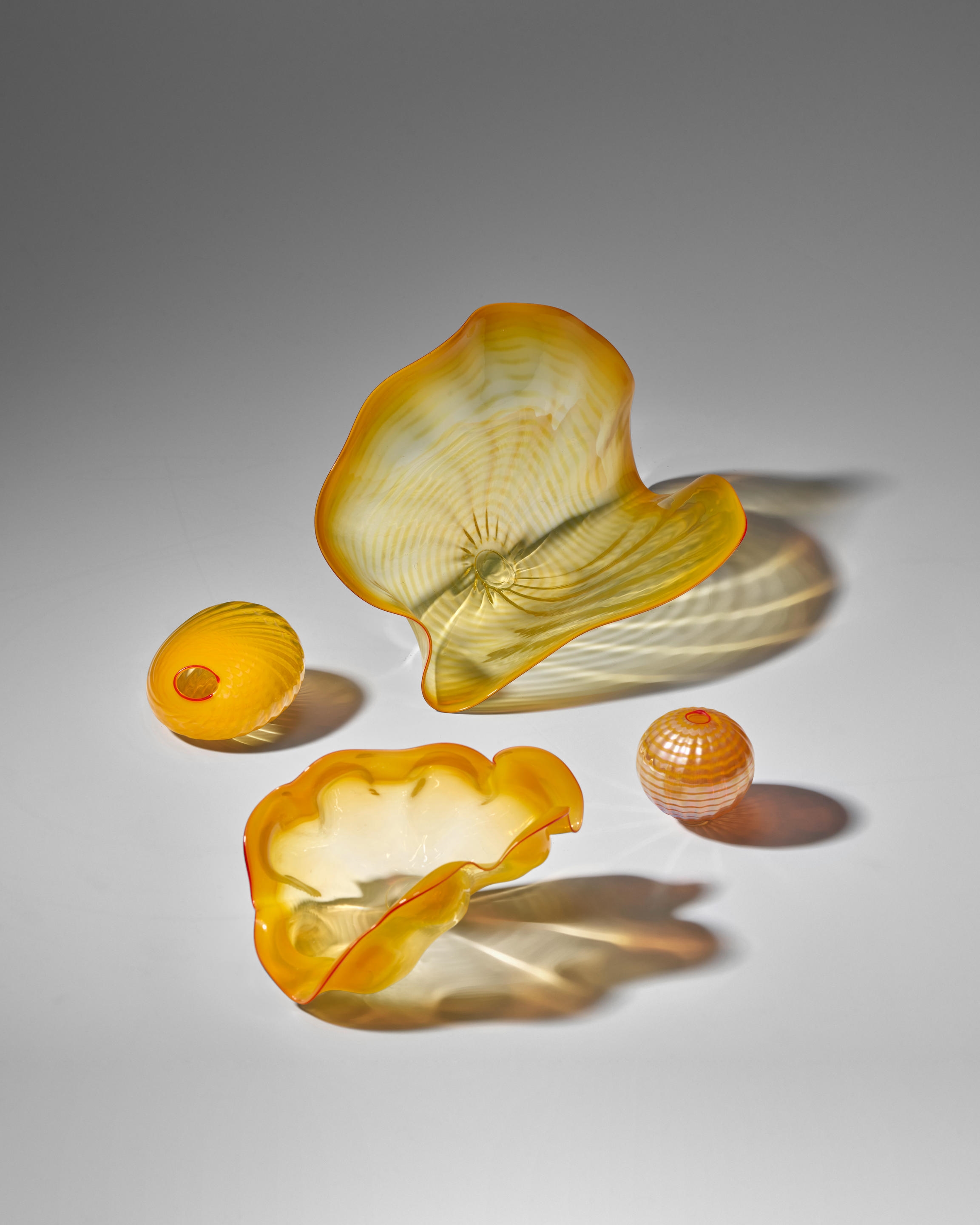 Dale Chihuly | 'Seaform' Set (1991) | MutualArt