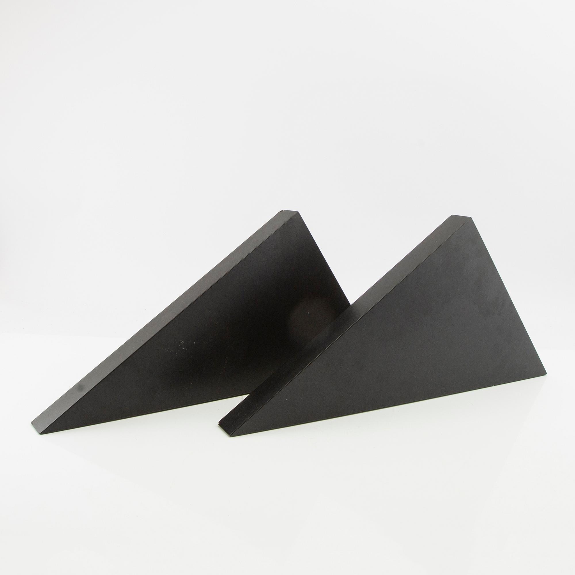 Imre Kocsis |, sculpture Triangles | MutualArt