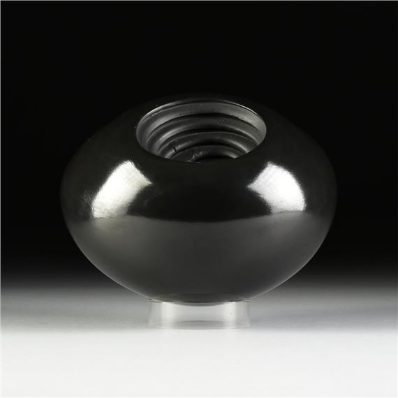 Gene Anderson | 2 Artworks | MutualArt