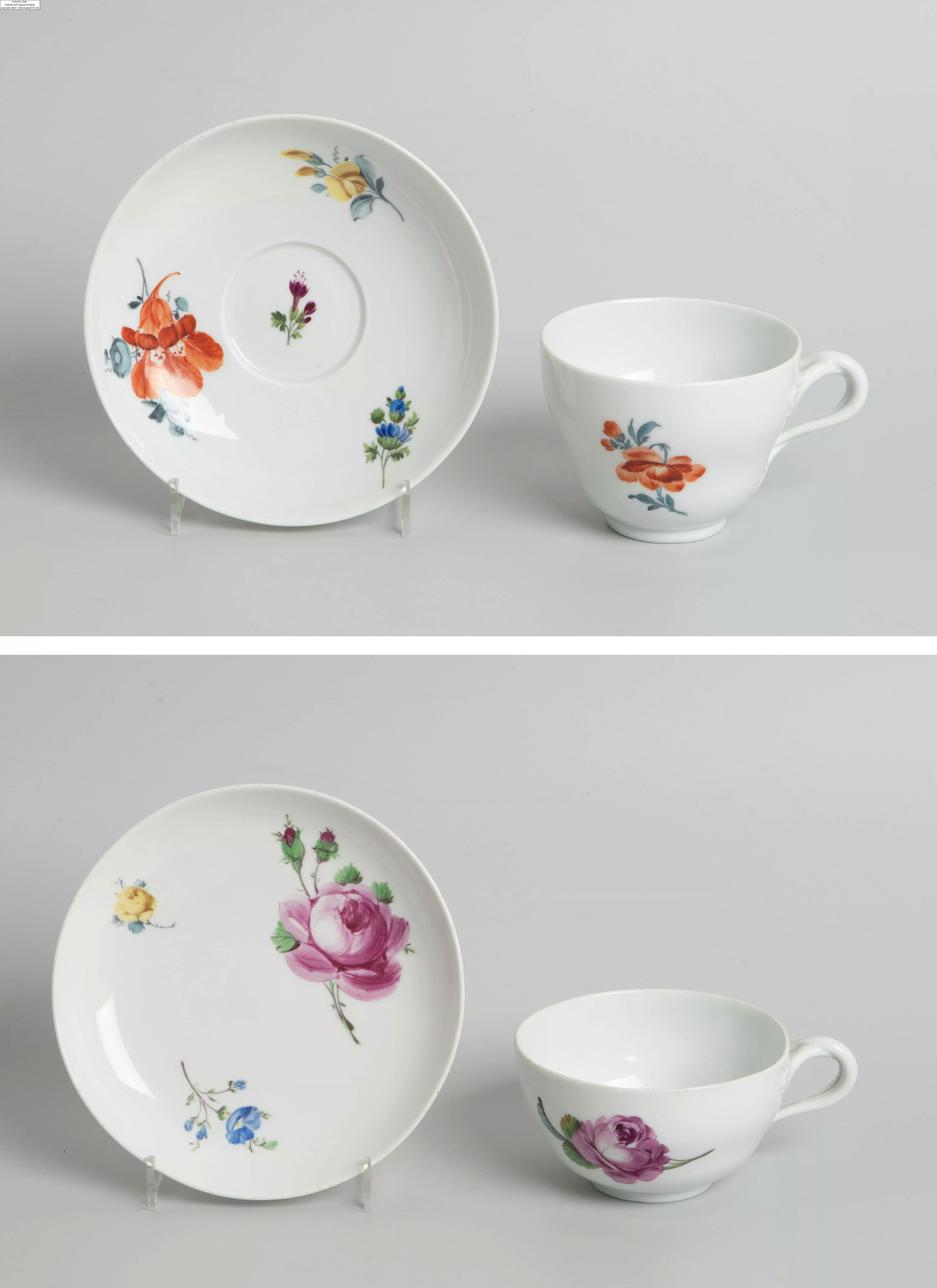 Meissen | Meissen, 2 Tassen mit Untertassen (Circa 1800) | MutualArt