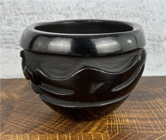 Mary Cain | Mary Cain Santa Clara Pueblo Indian Pot | MutualArt