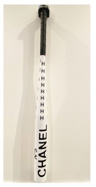Charly Rocks | Chanel wooden baseball bat with wall hook 7x77cm | MutualArt