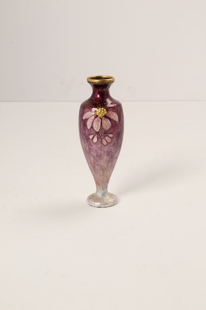 Jeanne Jarry | Jeanne JARRY - LIMOGES Shoulder-shaped ovoid vase with ...